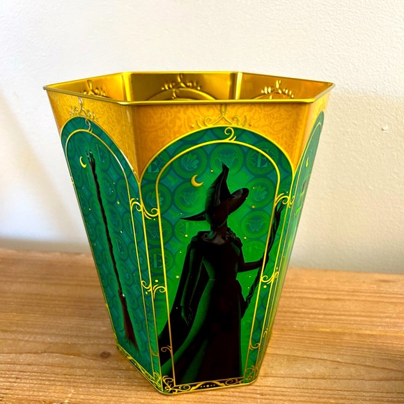 Dining | Wicked Elphaba Popcorn Bucket Never Used | Poshmark